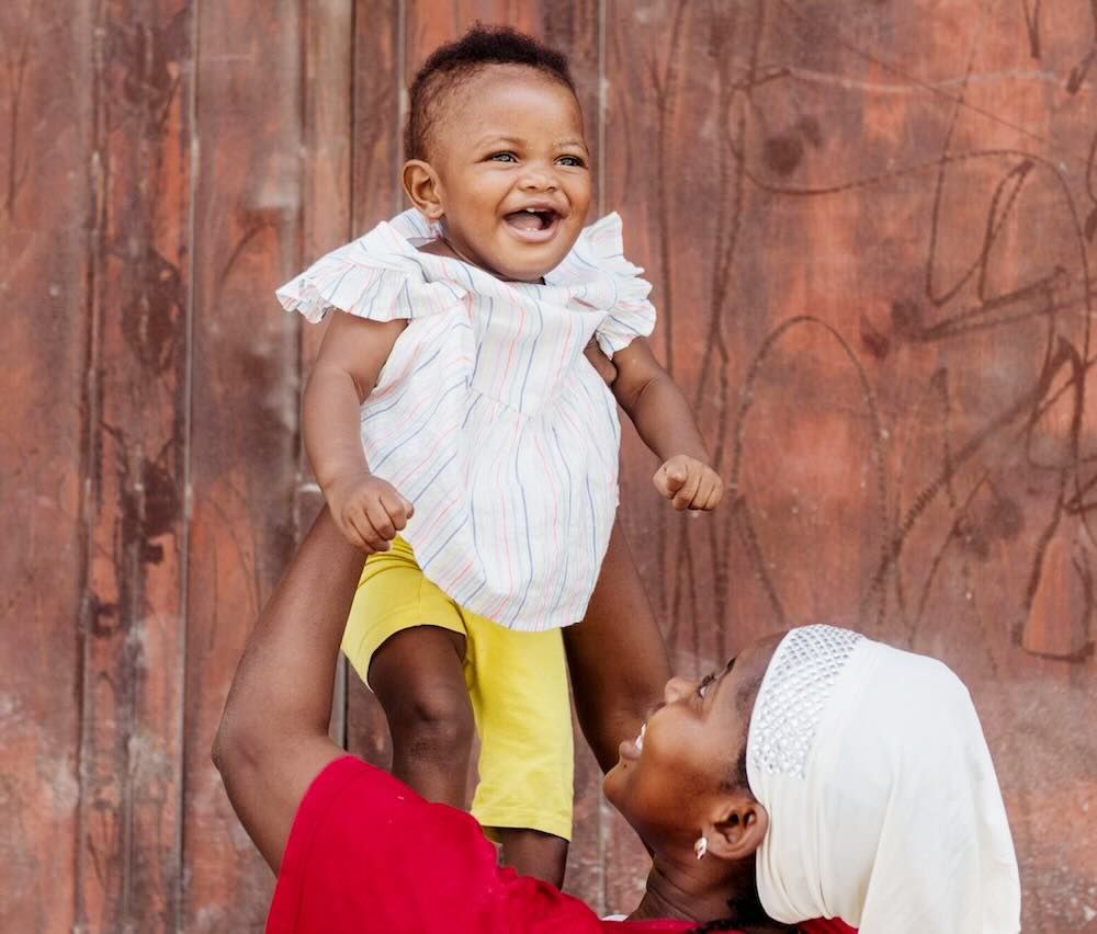 ကလေးငယ်အတွက် အသက်အန္တရာယ် စိုးရိမ်ရတဲ့ လည်ပင်းအကျိတ်ကို အောင်မြင်စွာ ခွဲစိတ်ဖယ်ရှားနိုင်ခဲ့ ...